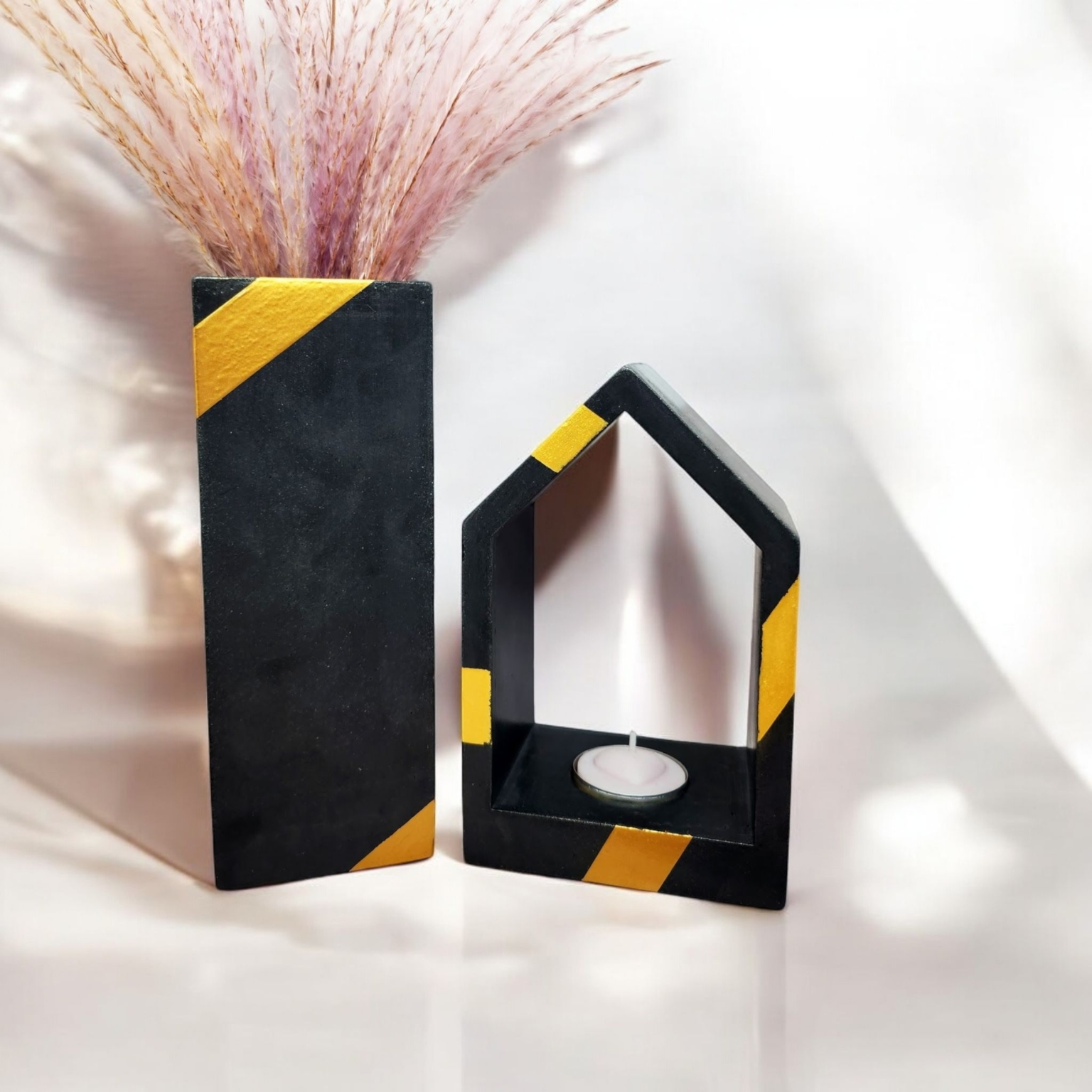 Lichthaus aus Beton | Teelichthalter für gemütliche Momente